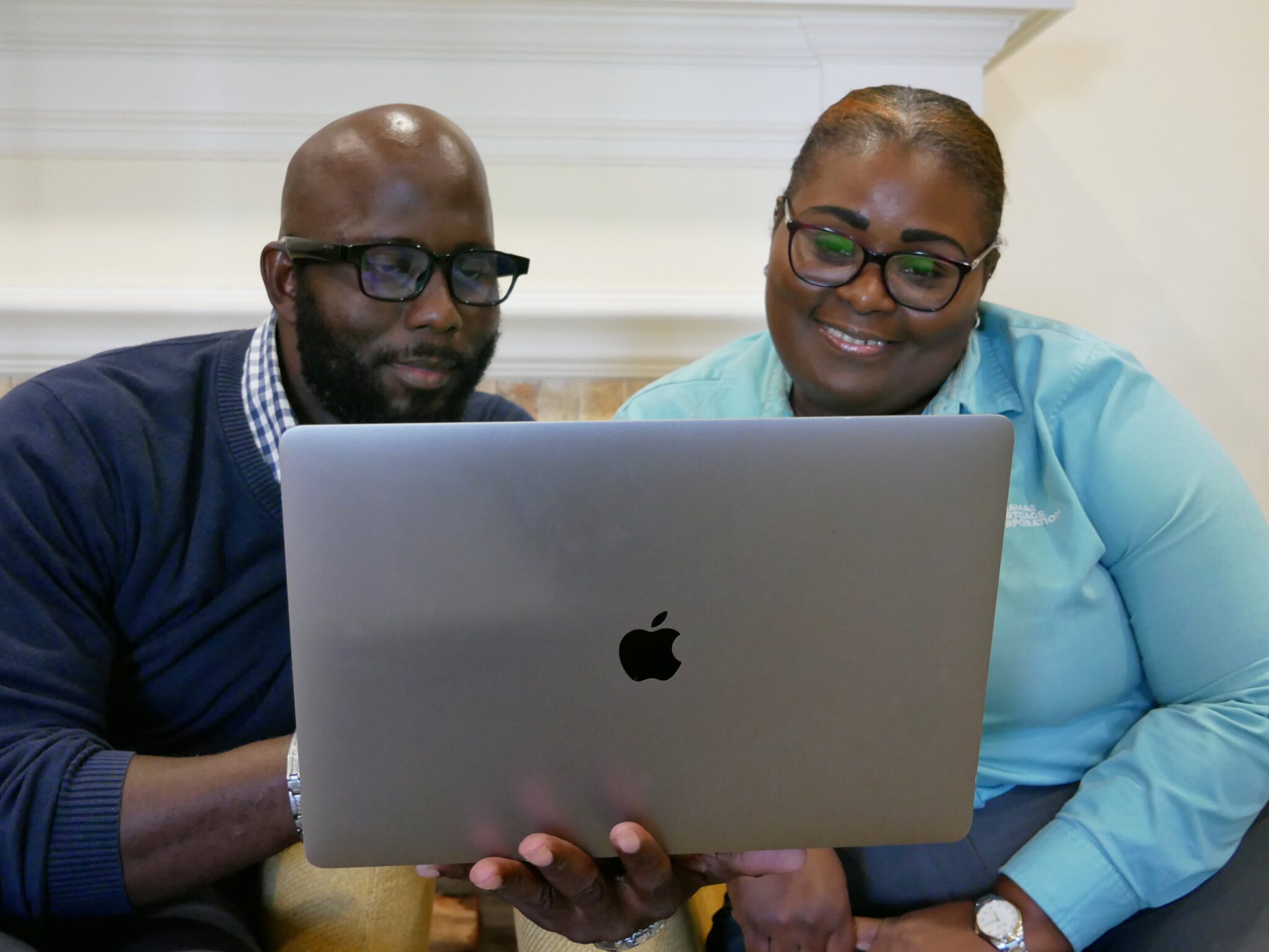 DigiLearn Bahamas – " Building A Strong Digital Society"